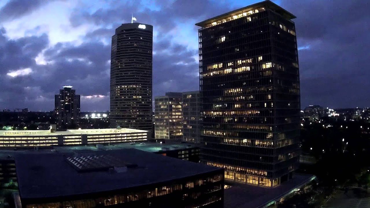 F550 Dusk Flight AIG building Houston - YouTube