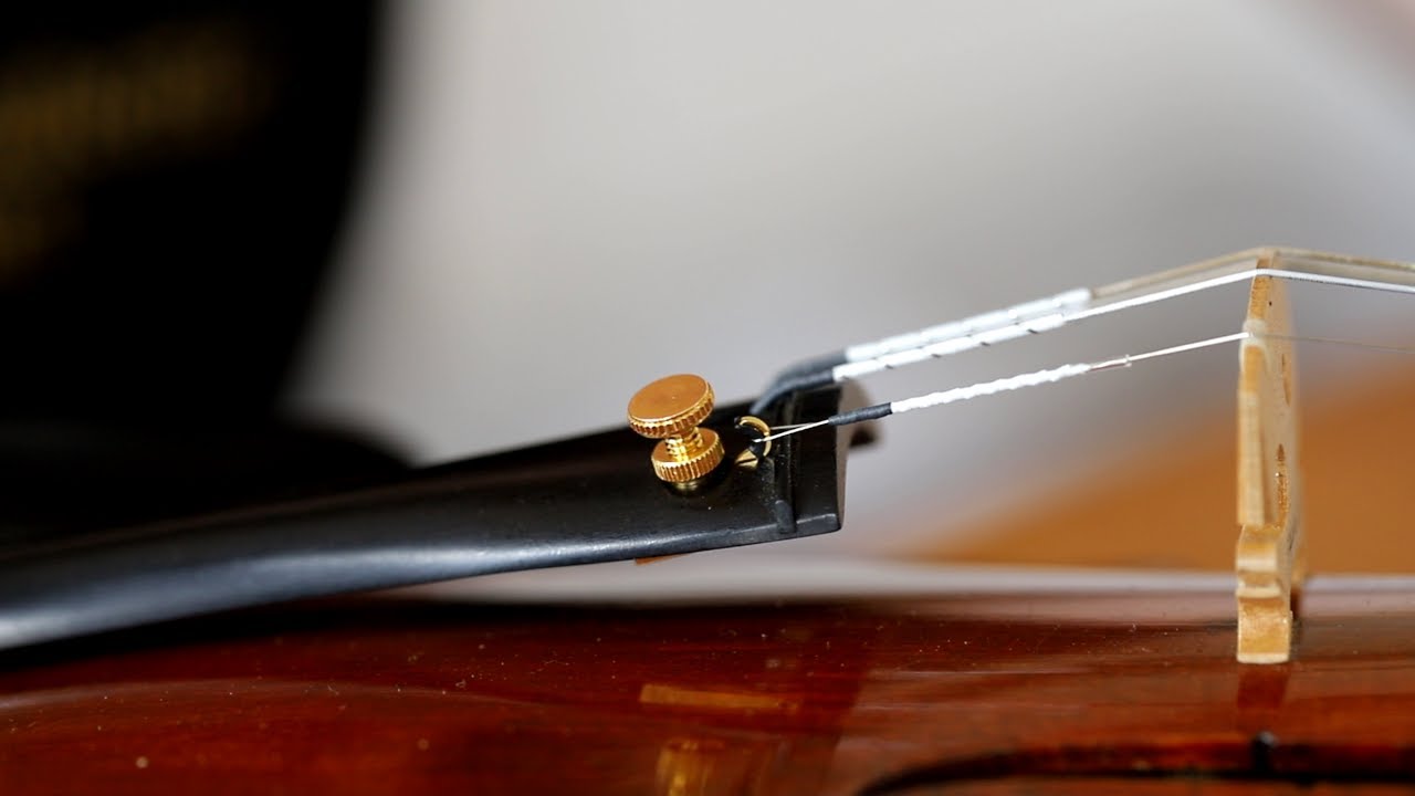 Installation des tendeurs Wittner Hill sur vos cordiers de violon - YouTube