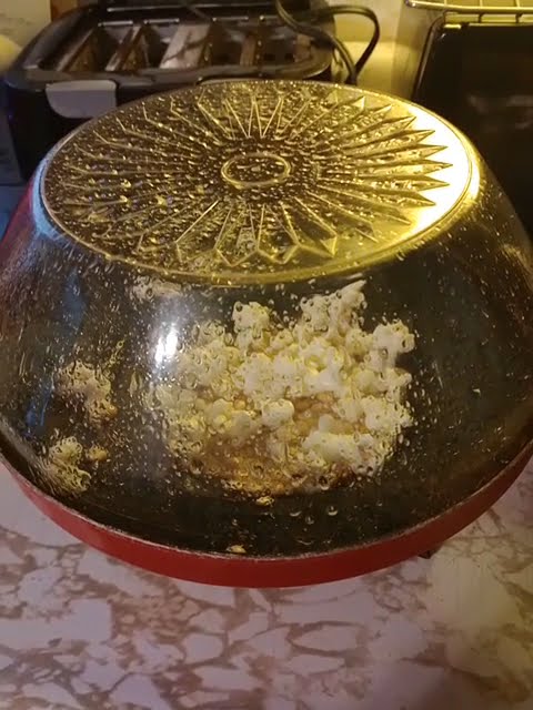 Old Sears popcorn maker - YouTube