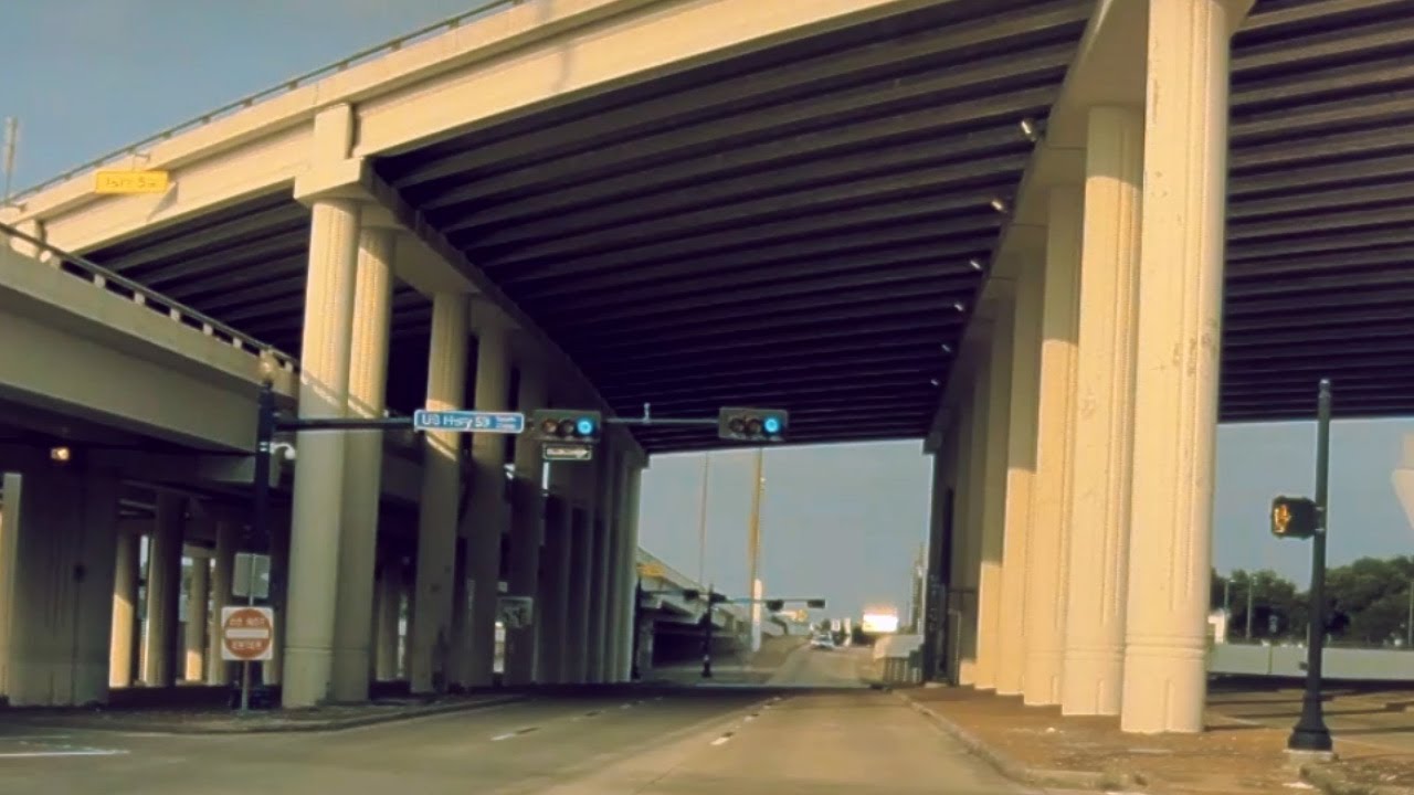 Navigating the US-90A to I-69 North Underpass from Sugar Land to ...