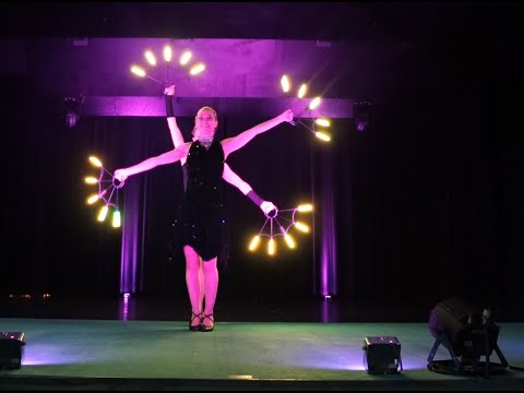Dance with Fire Duo LED-Show Schwarzlichtshow - YouTube