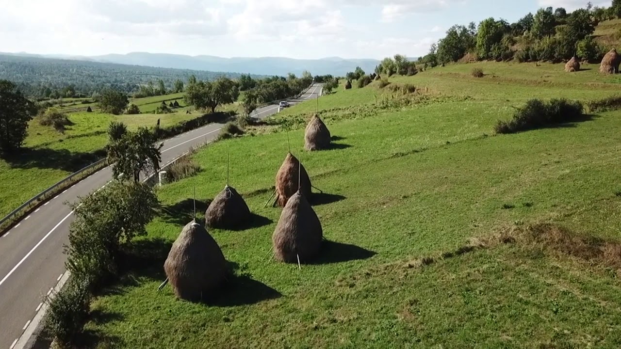 Toamna ( drona ) Maramures - YouTube