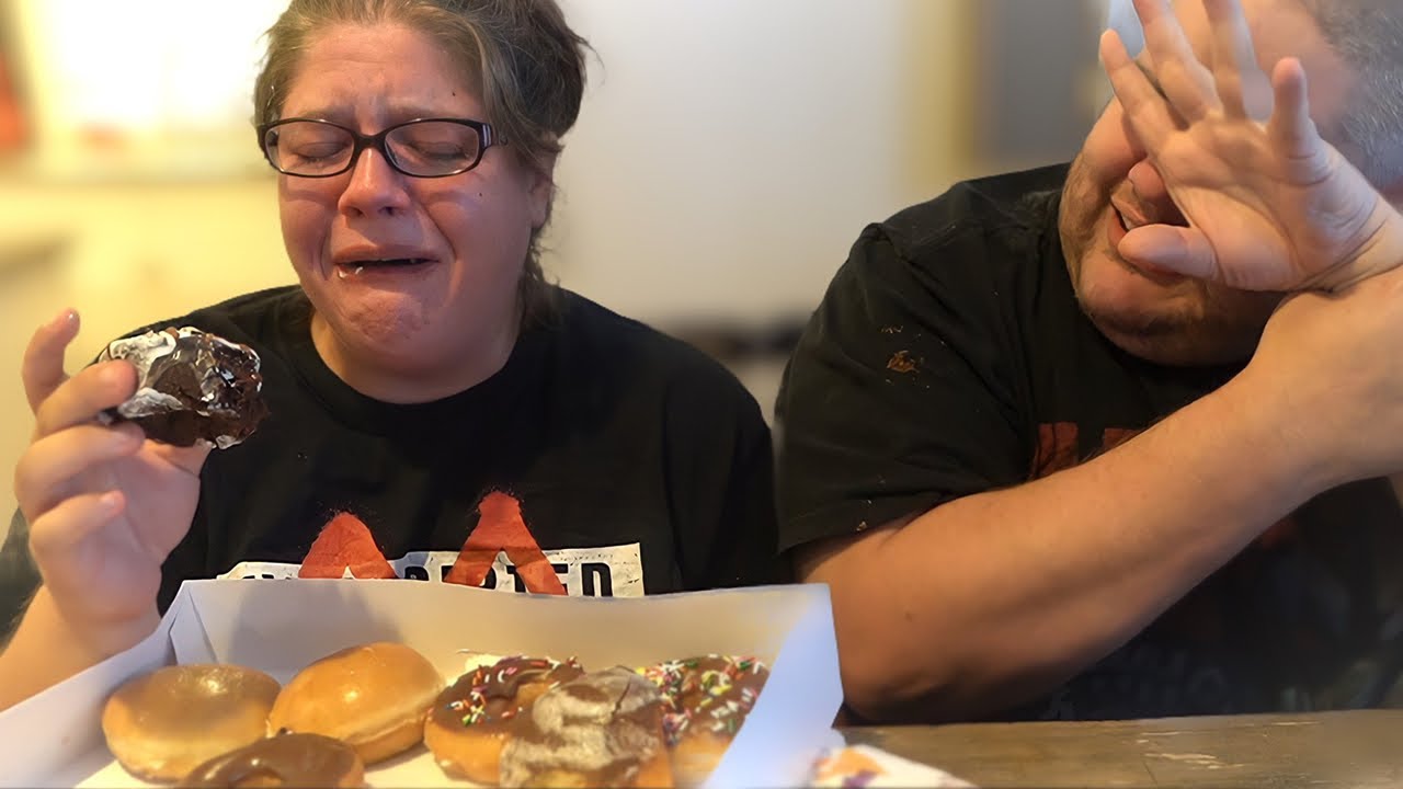 OUR VERY FIRST MUCKBANG! - YouTube