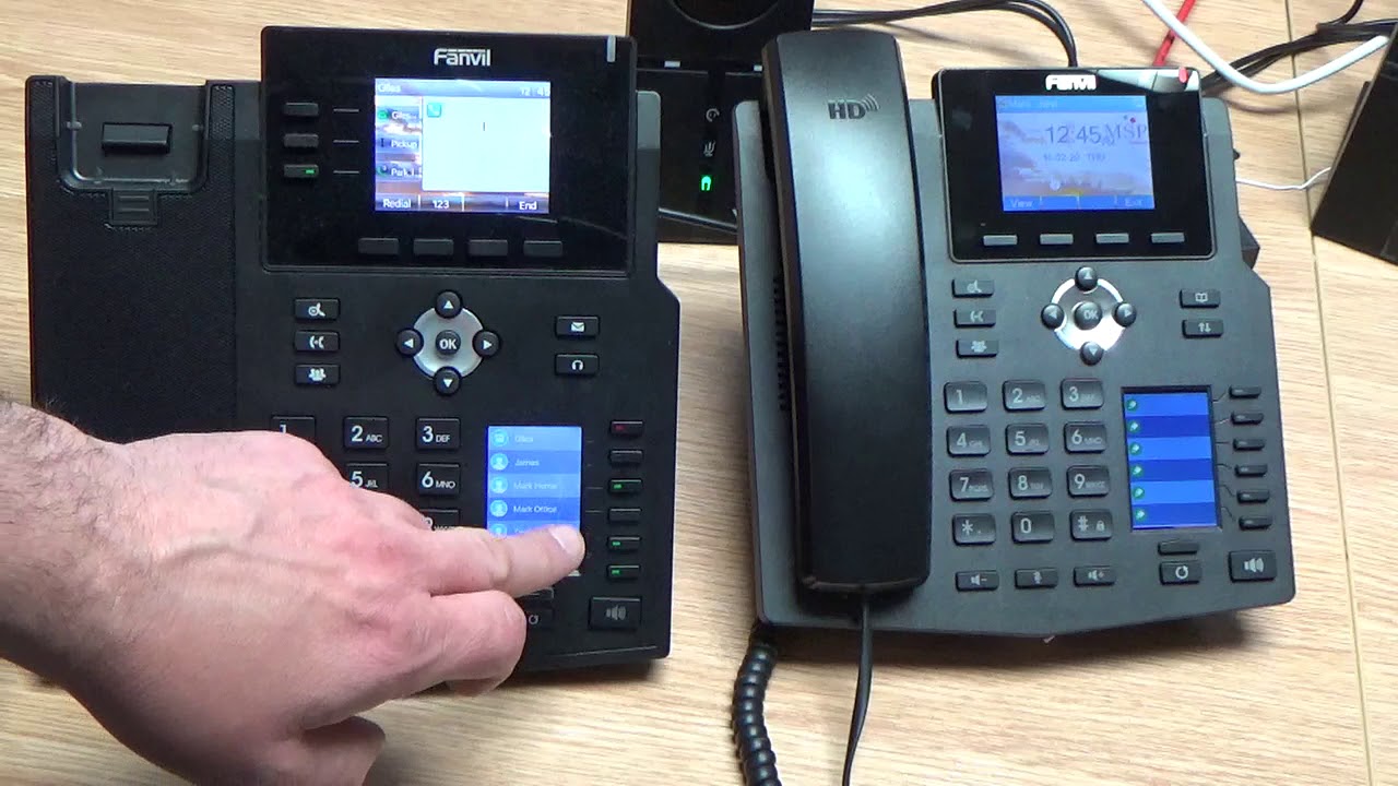 Fanvil X4 Assisted Transfer - YouTube