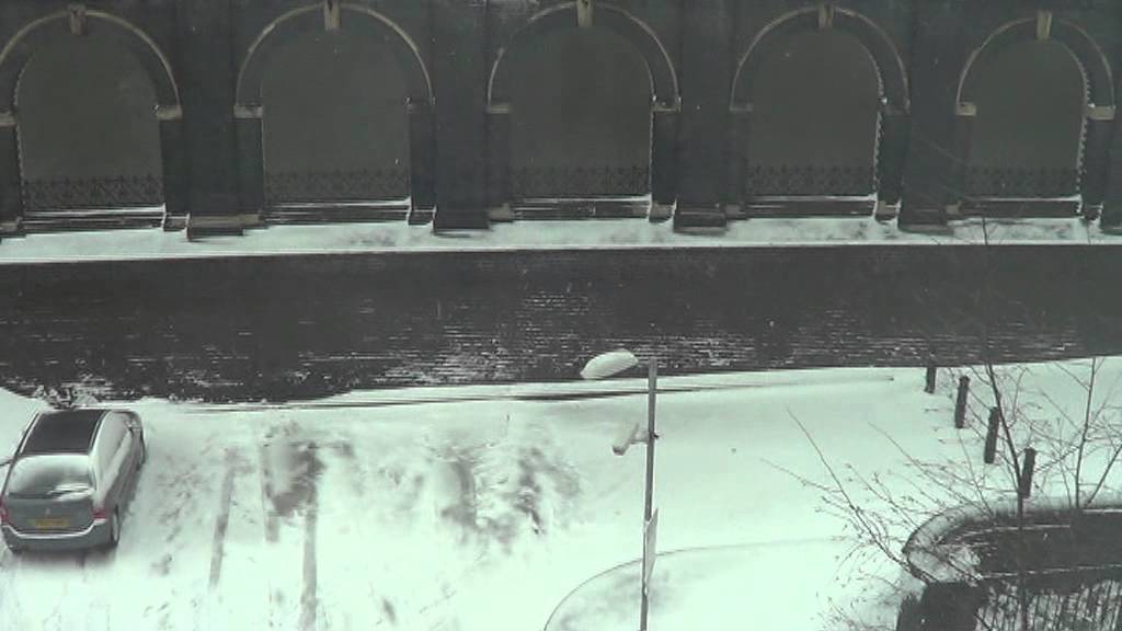 Wolverhampton Snow - 24/3/13 - Video 12 - YouTube