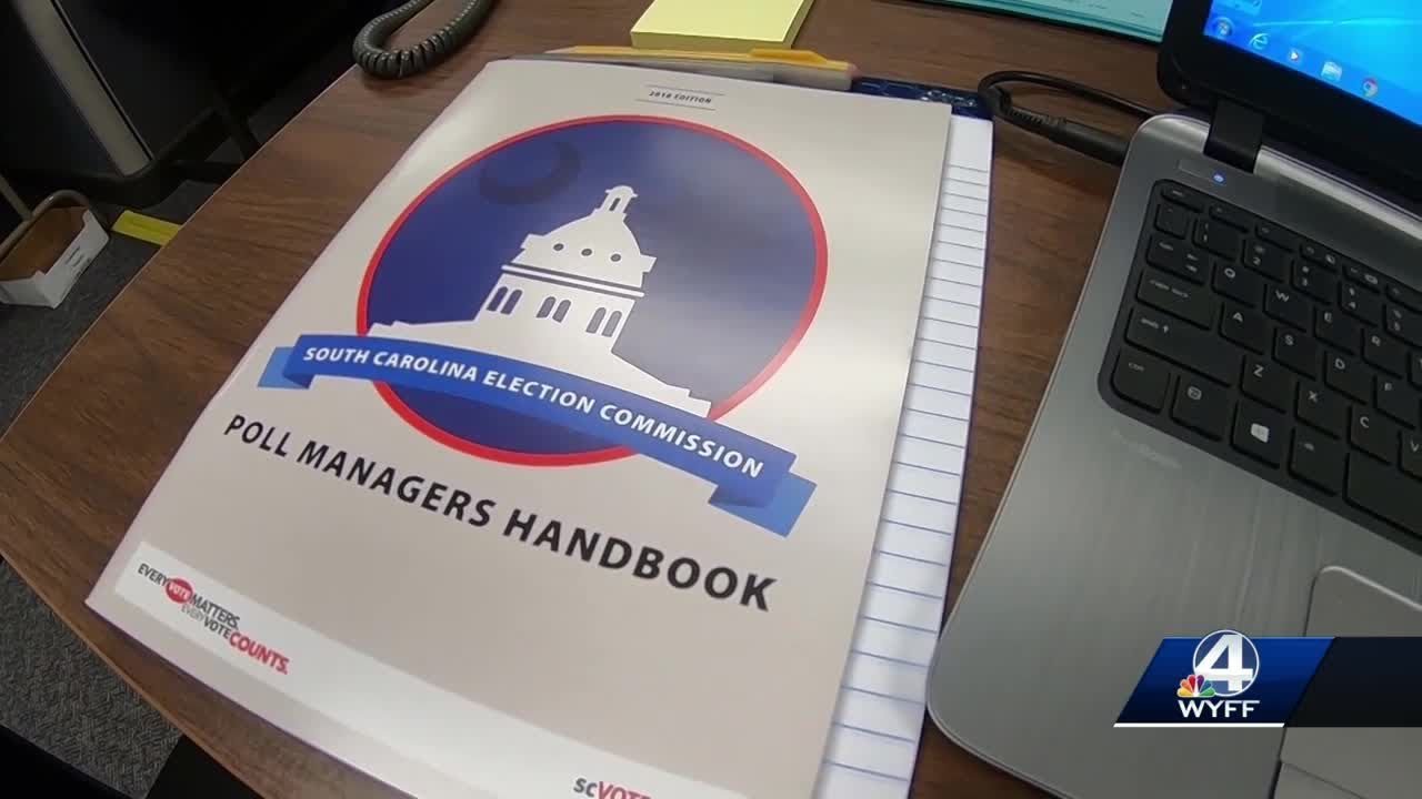 Last-minute Election Day preparations keep poll workers busy - YouTube