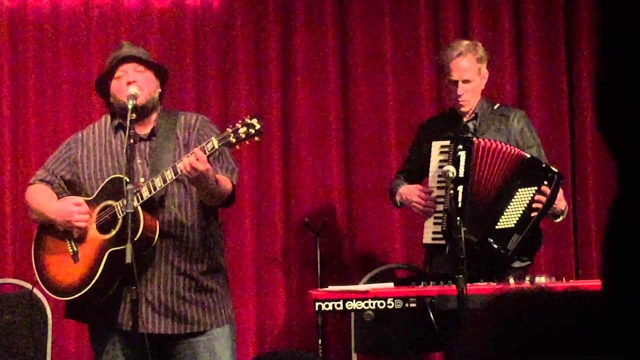 Mutlu ~ Hello Morning (Light Of Day Philadelphia 1/8/16) - YouTube