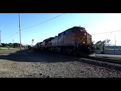 BNSF #4733 leading a Eastbound Autorack Train at Rheem, CA on October 18, 2013 - YouTube