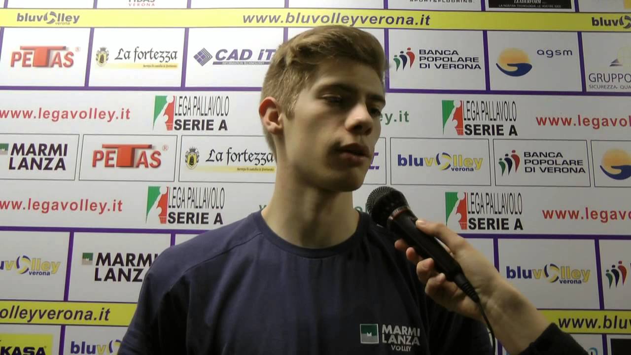 www.bluvolleyverona.it - Intervista a Matteo Zanini - YouTube