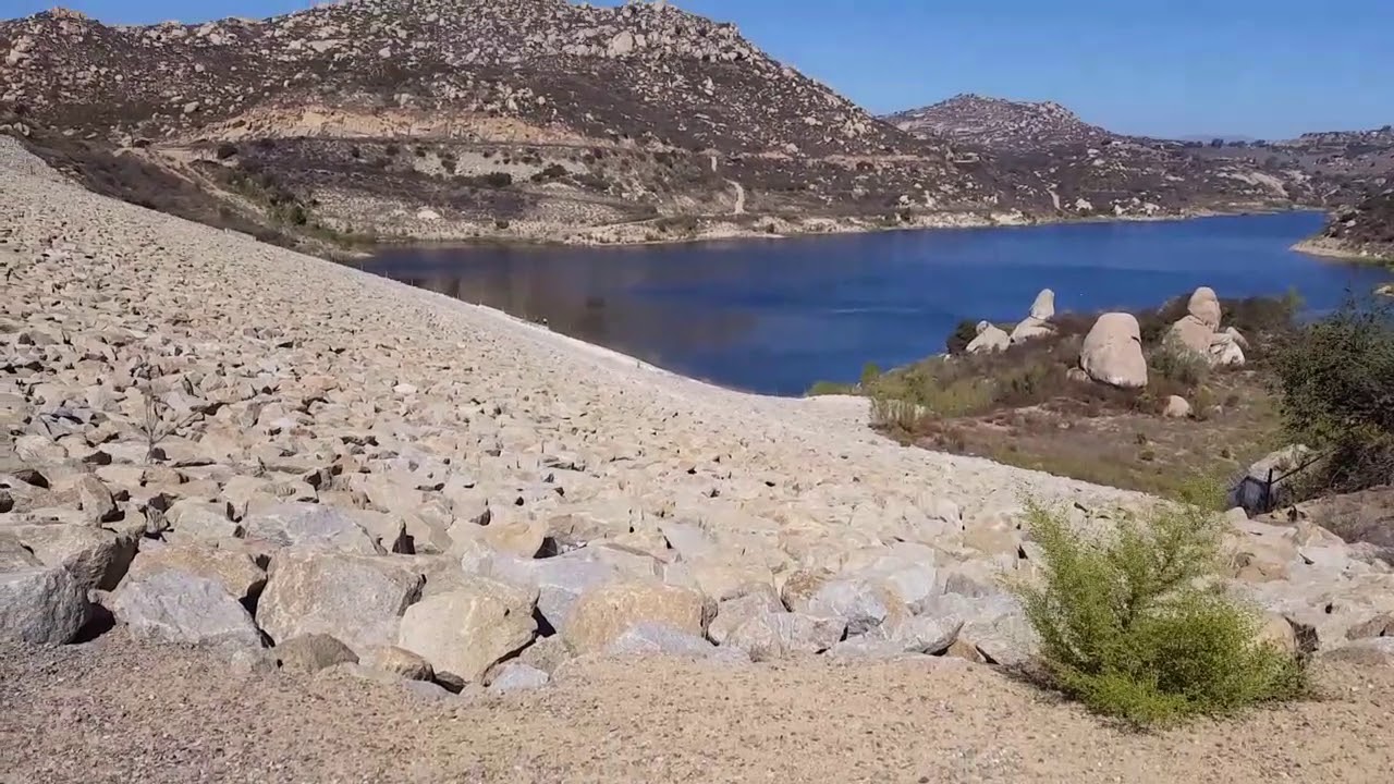 Speed hike Ramona Lake Trail Starting at Blue Sky Ecological Reserve ...