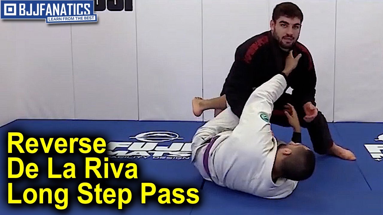 Reverse De La Riva Long Step Pass by Vinicius "Tractor" Ferreira - YouTube