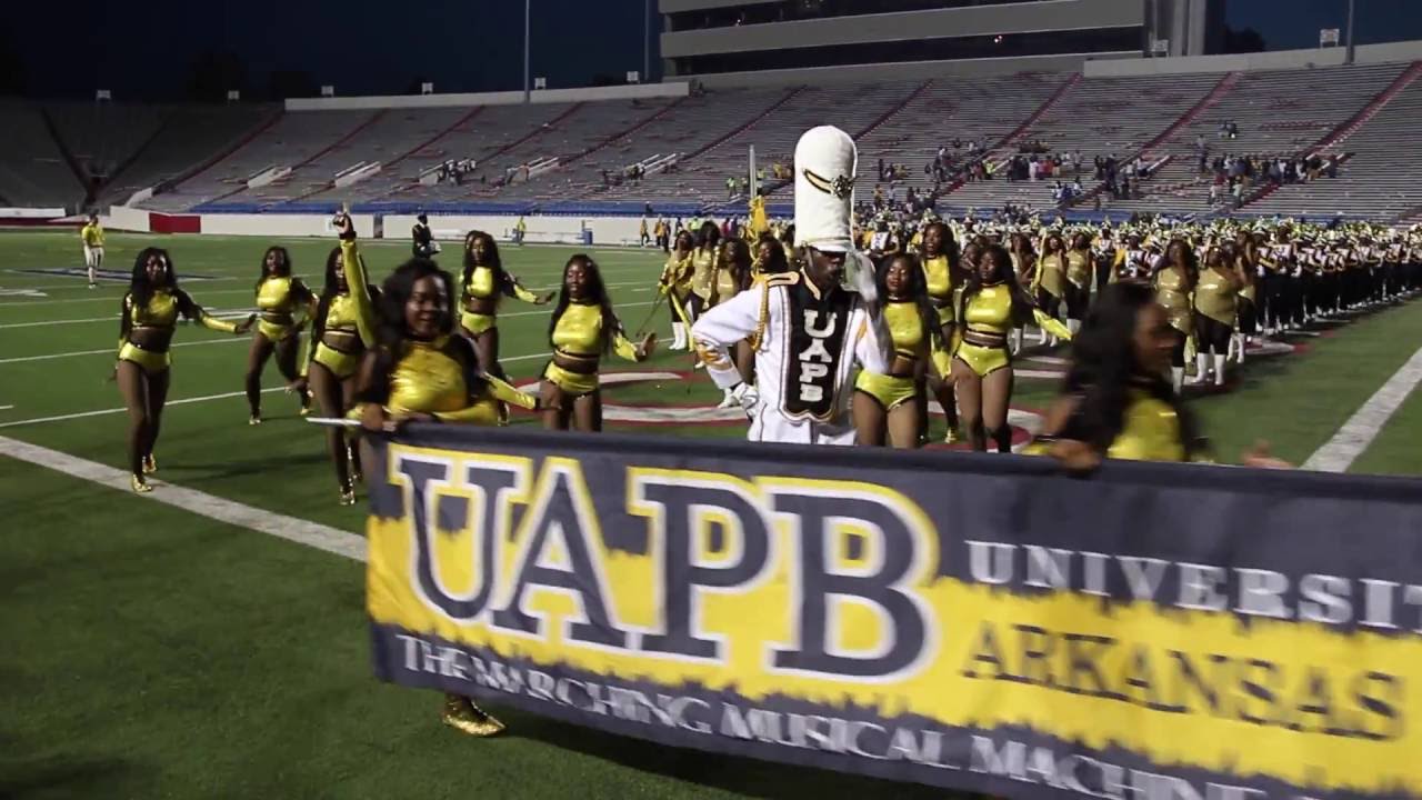 UAPB Marching out War Memorial Stadium (2016) vs. JSU - YouTube