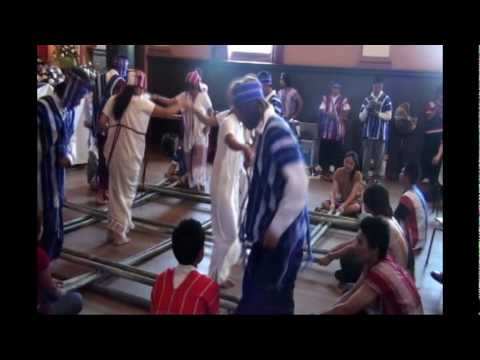 Bamboo Dance(Karen New Year-2749)Sydney,Australia.mpg - YouTube