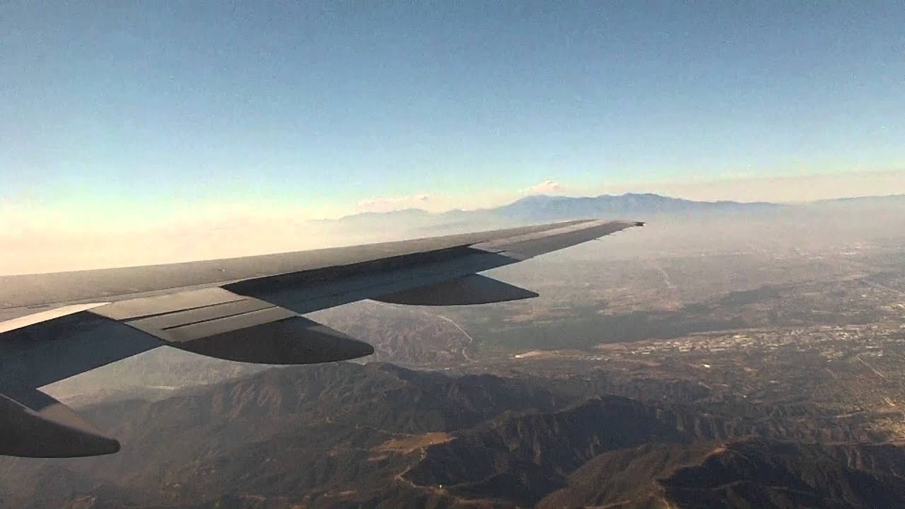 [GoPro] Delta 757 Bumpy Approach into Santa Ana (KSNA) - YouTube