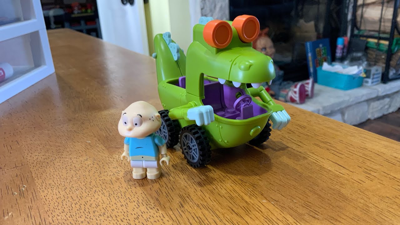 Building Rugrats Reptar wagon - YouTube