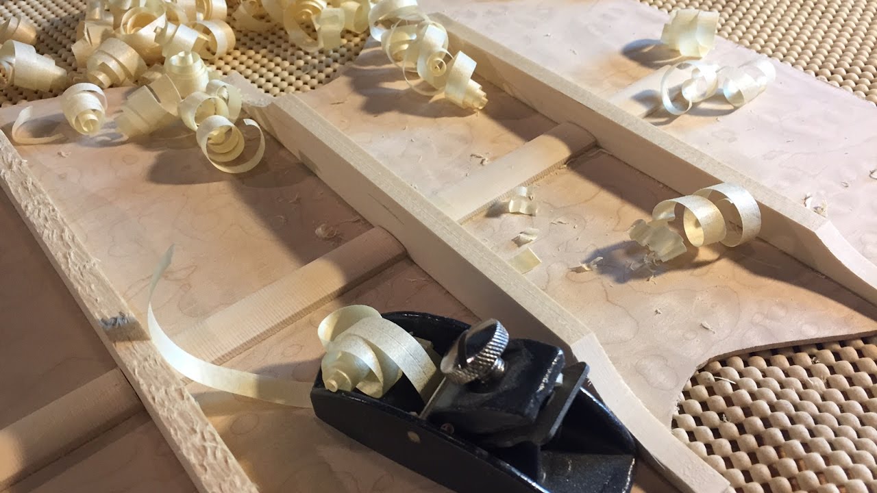 Tap tuning the backboard - YouTube