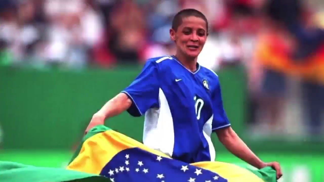 Sissi- International Soccer Hall of Fame - YouTube