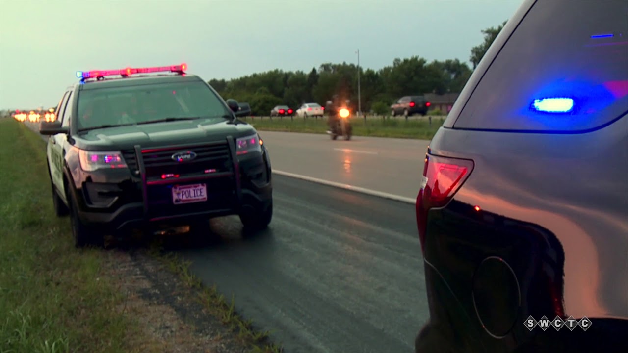 Move Over Law and Emergency Vehicle Lights - YouTube