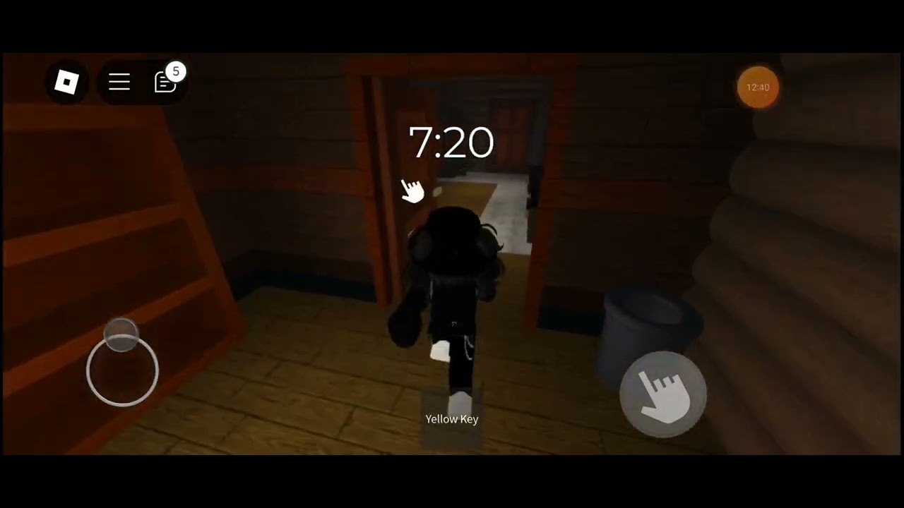 Escaping the mutant spider in roblox - YouTube