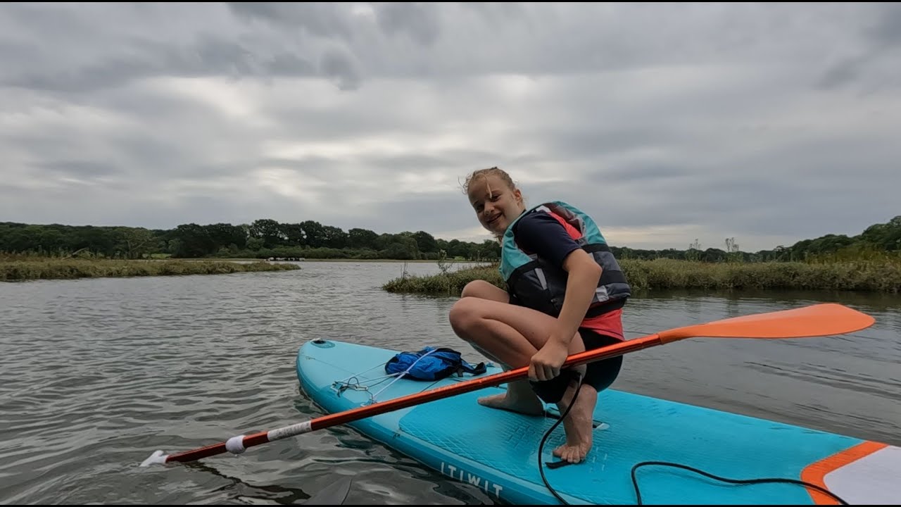 Sarah's first paddleboard on the Hamble - YouTube