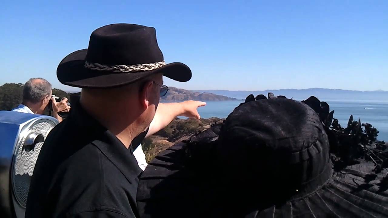 Golden Gate bridge lookout point - YouTube