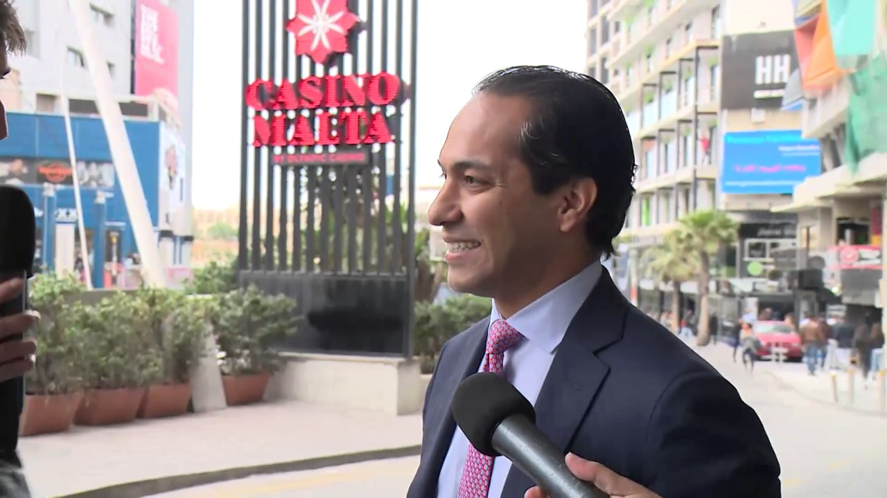 Is-sid tal-bank Pilatus Ali Sadr ma jweġibx - YouTube