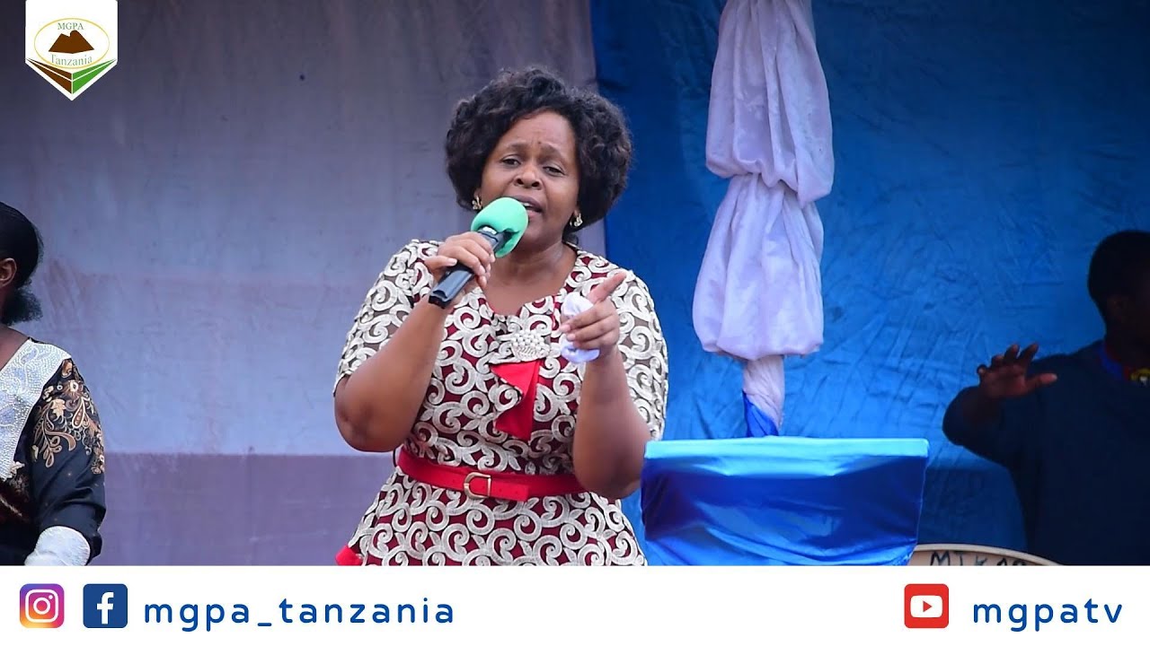 JENIFFER MGENDI AKIHUDUMU KWENYE MKUTANO WA INJILI VIZIWAZIWA 2023 ...