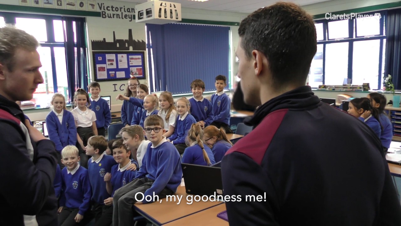 Matt Lowton Visits Brunshaw Primary School - YouTube