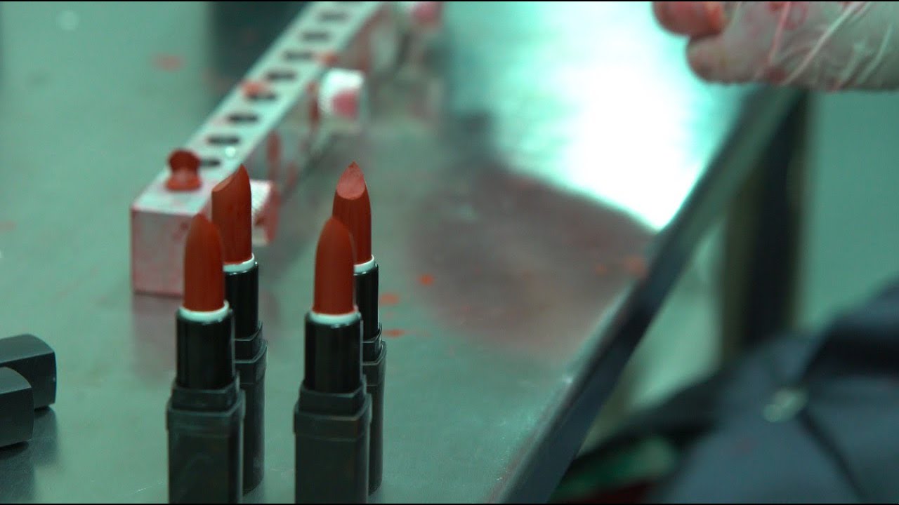 Kiri Cosmetics | Lipstick | Compaq | Primers | Foundation | Glitters ...