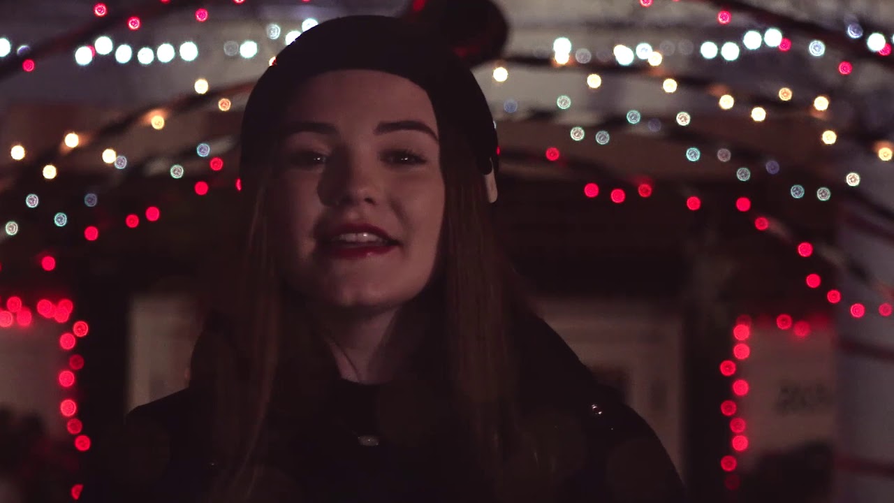 Peyton Clement CHRISTMAS TIME IS HERE - YouTube