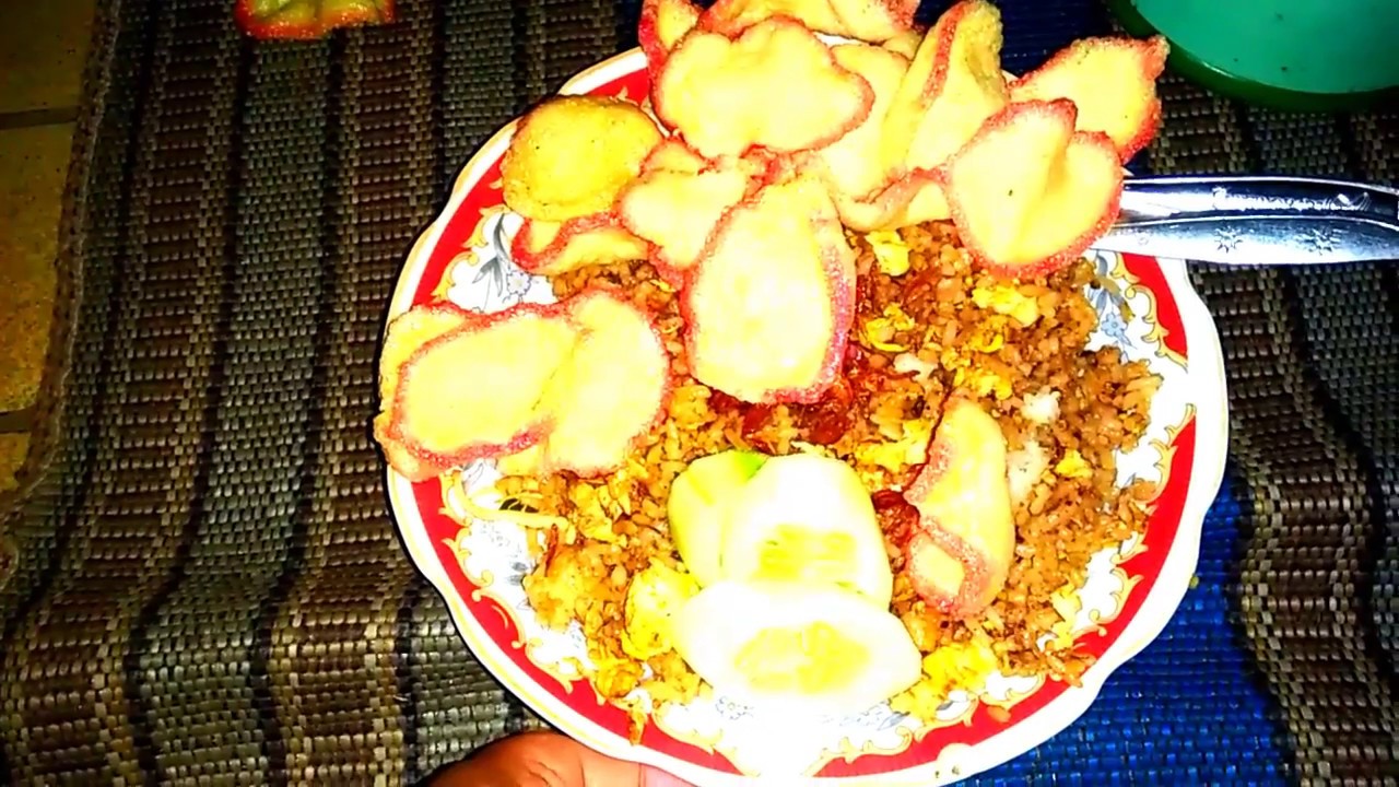 Purwokerto Street Food - "Nasi Goreng Barokah" - YouTube