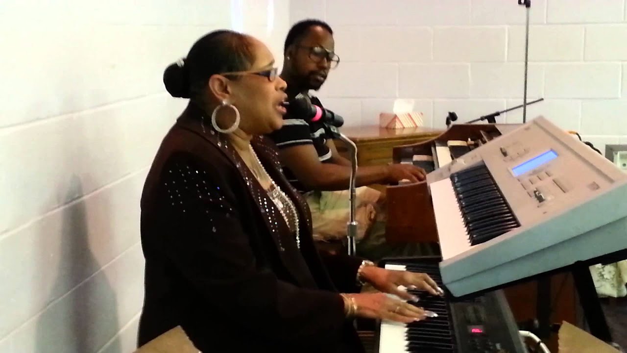 Dr. Bettye Ransom Nelson singing@ Impact Pt.2 - YouTube