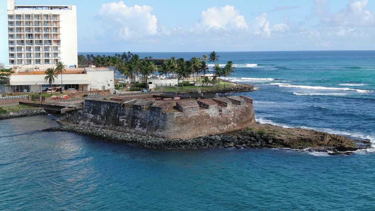Dia de caminata playa condado puerto rico, - YouTube