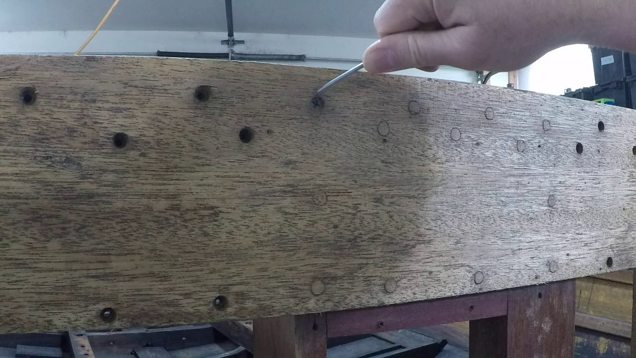 How to Remove Screws from Planking on a Wooden Boat - YouTube