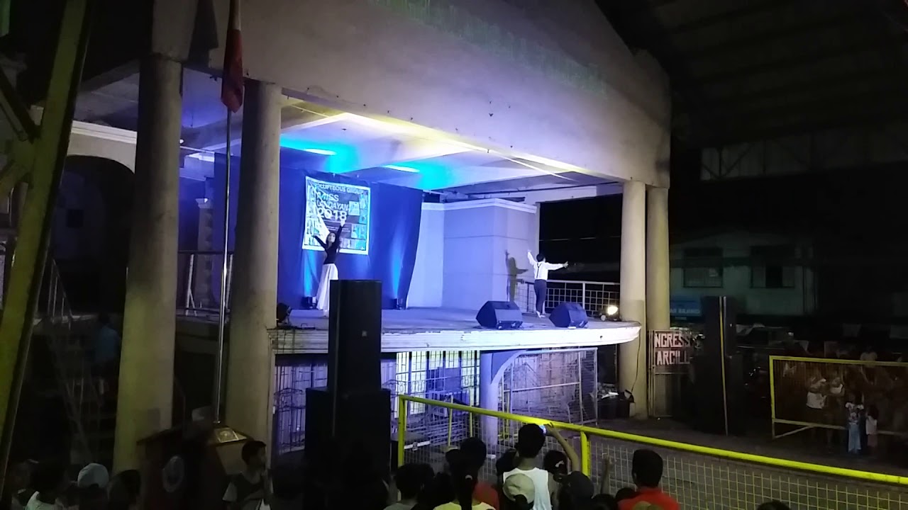 That may ate she go to miss landayan 2018 she dance with she's freind ...