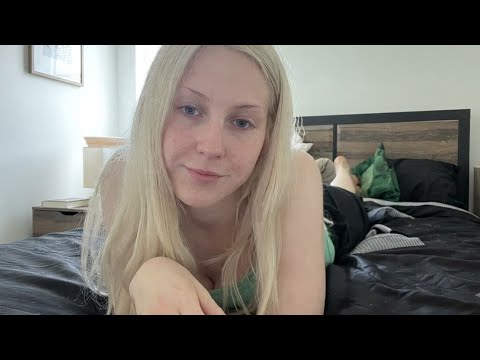 VIRAL‼️BLONDE GIRL & PRETTY GIRL 😋NIP SLIP GIRL 💞PERISCOPE GIRL & DAILY ROUTINES IN THE BEDROOM 1069