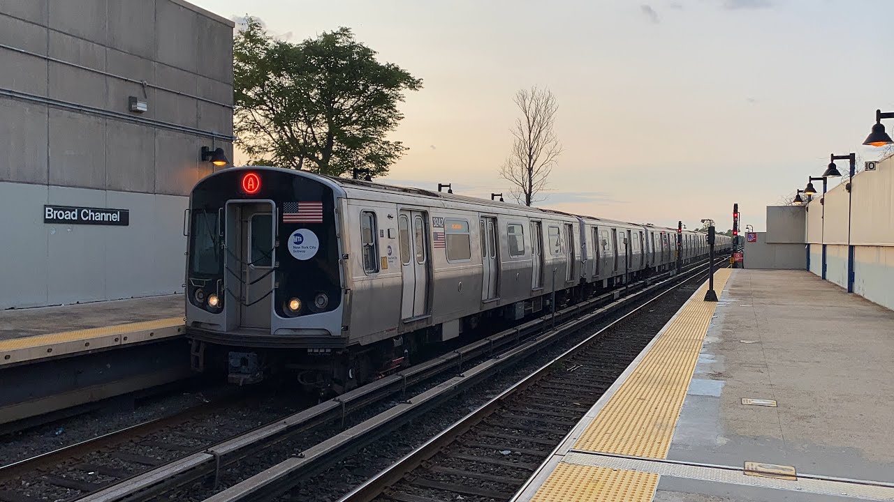 MTA NYC Subway Evening R179 A Trains @ Broad Channel (6/15/23) - YouTube