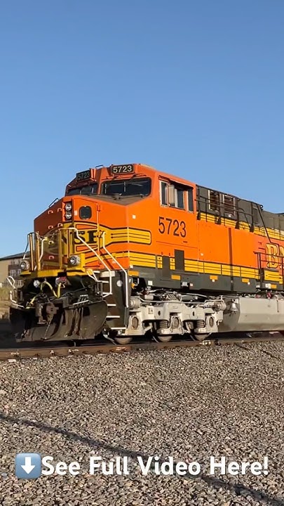 BNSF AC4400EV DPU on Blade Train! - YouTube