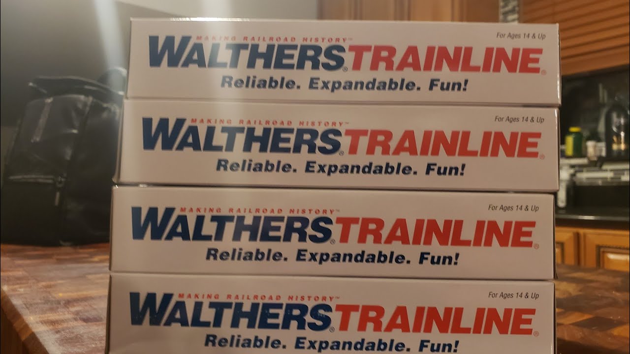 American rolling stock unboxing & running - YouTube