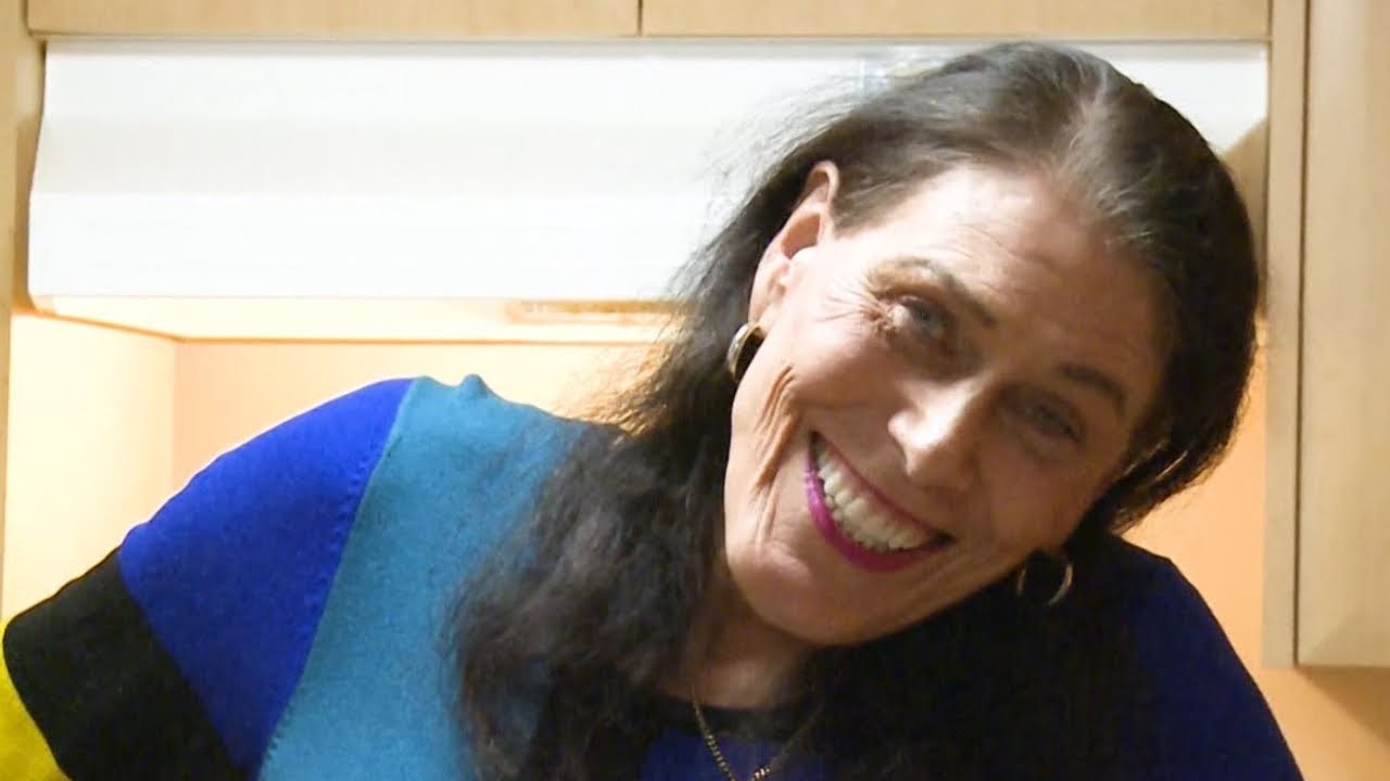 Transgender Hamilton woman gets new teeth after violent assault - YouTube