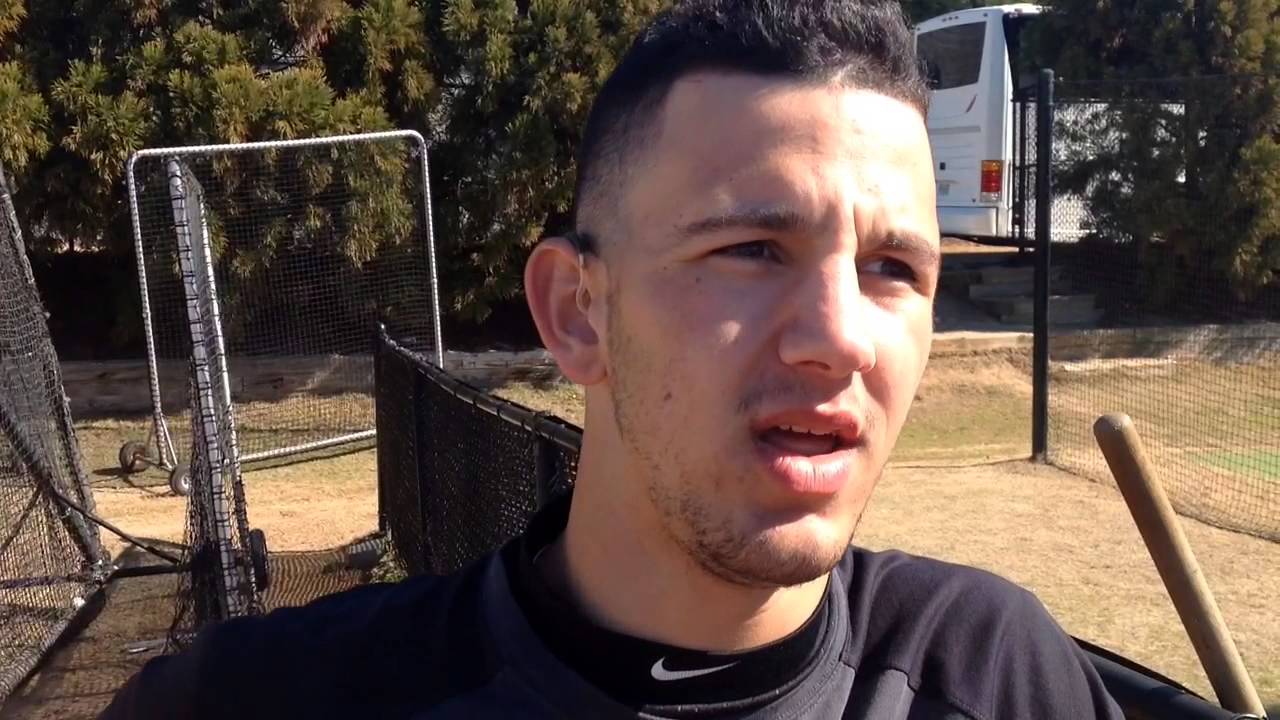 Dimitri Kourtis previews Mercer's baseball season - YouTube
