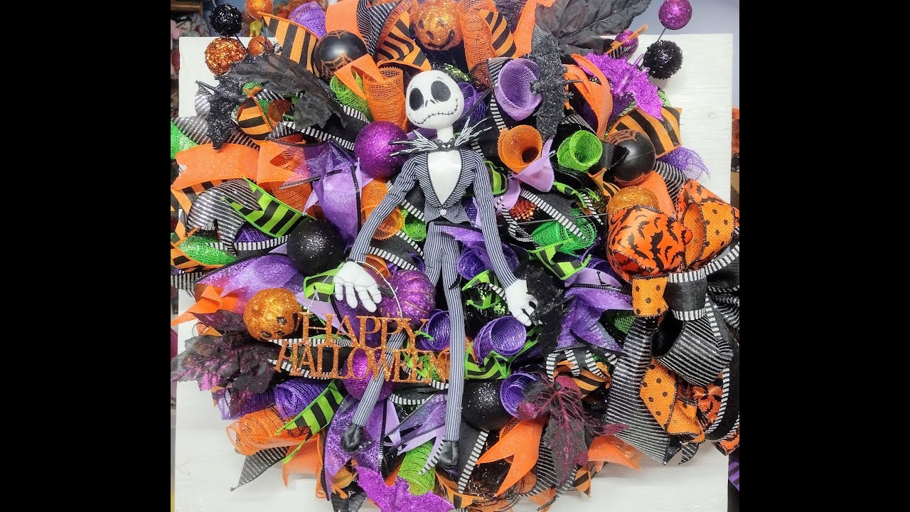 Look! Jack Skeleton Nightmare Before Christmas Wreath Using Pouf ...