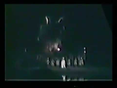Vídeo vazado de ritual satânico em Bohemian Grove