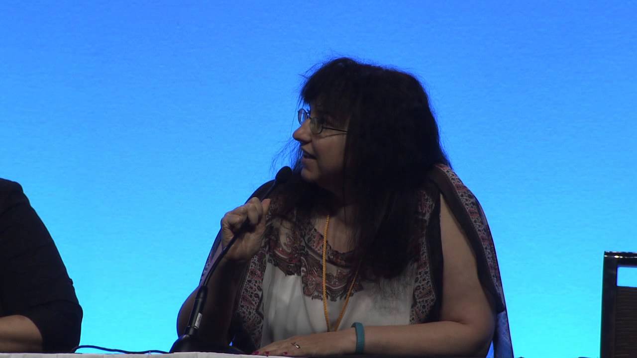 Talent Manager Jackie Reid from Lil Angels at Premiere - YouTube