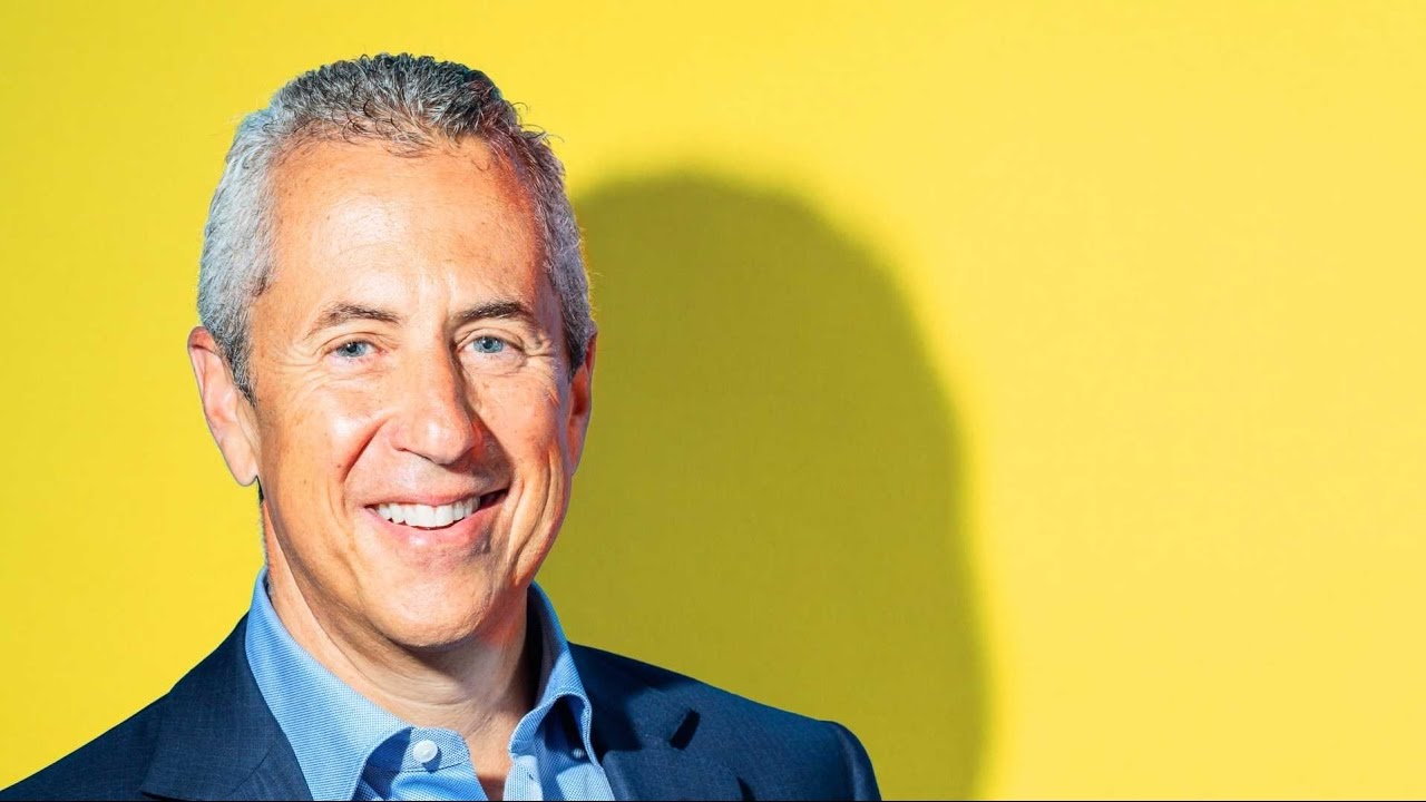 Shake Shack founder explains 3 keys to building a brand - YouTube