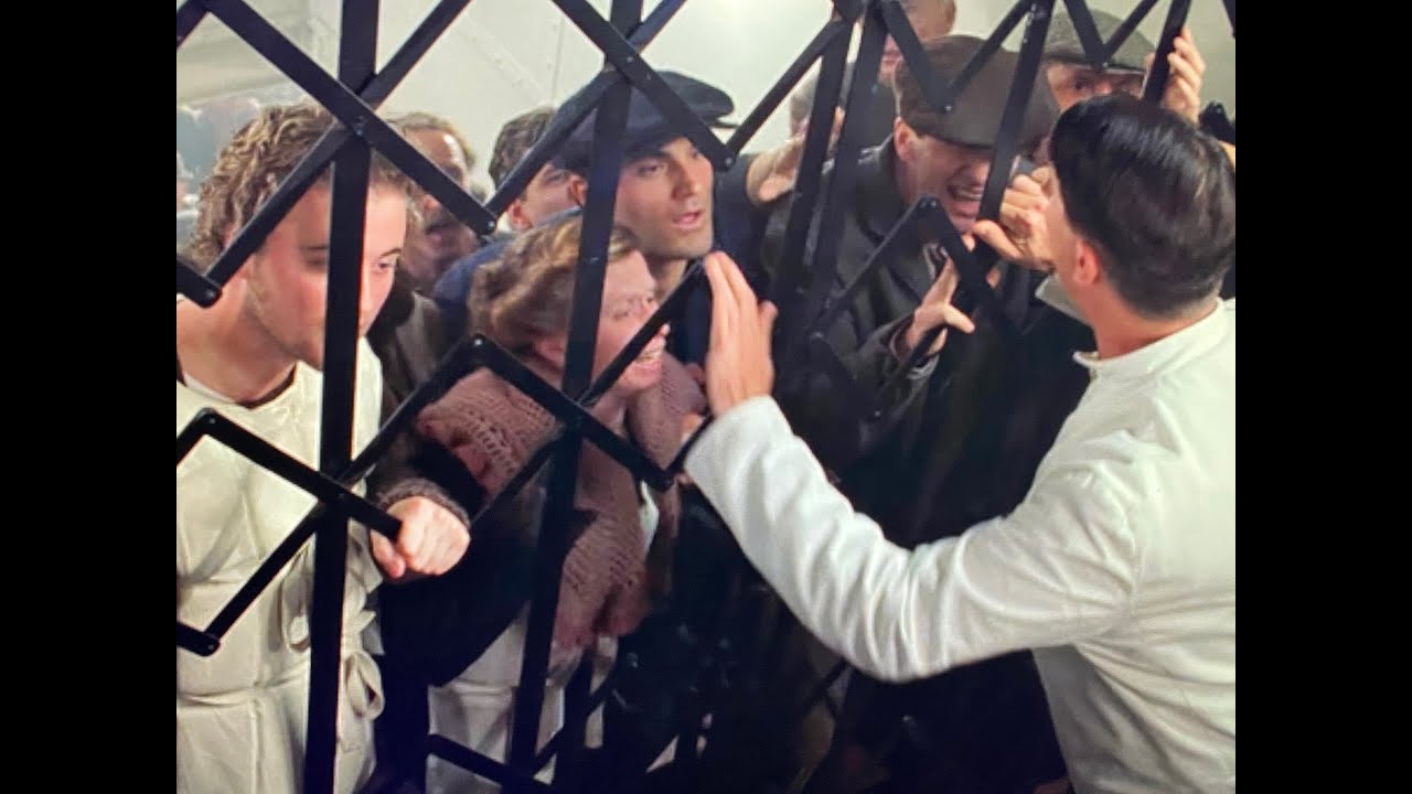 READ DESCRIPTION Were TITANIC THIRD CLASS PASSENGERS LOCKED INSIDE READ DESCRIPTION Were TITANIC THIRD CLASS PASSENGERS LOCKED INSIDE
