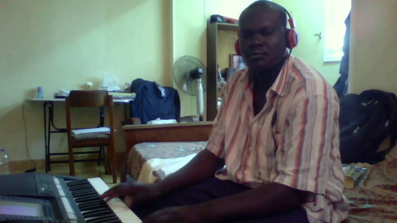 TREZA NYANKOL MATHIANG pandon cak kouc loi - YouTube