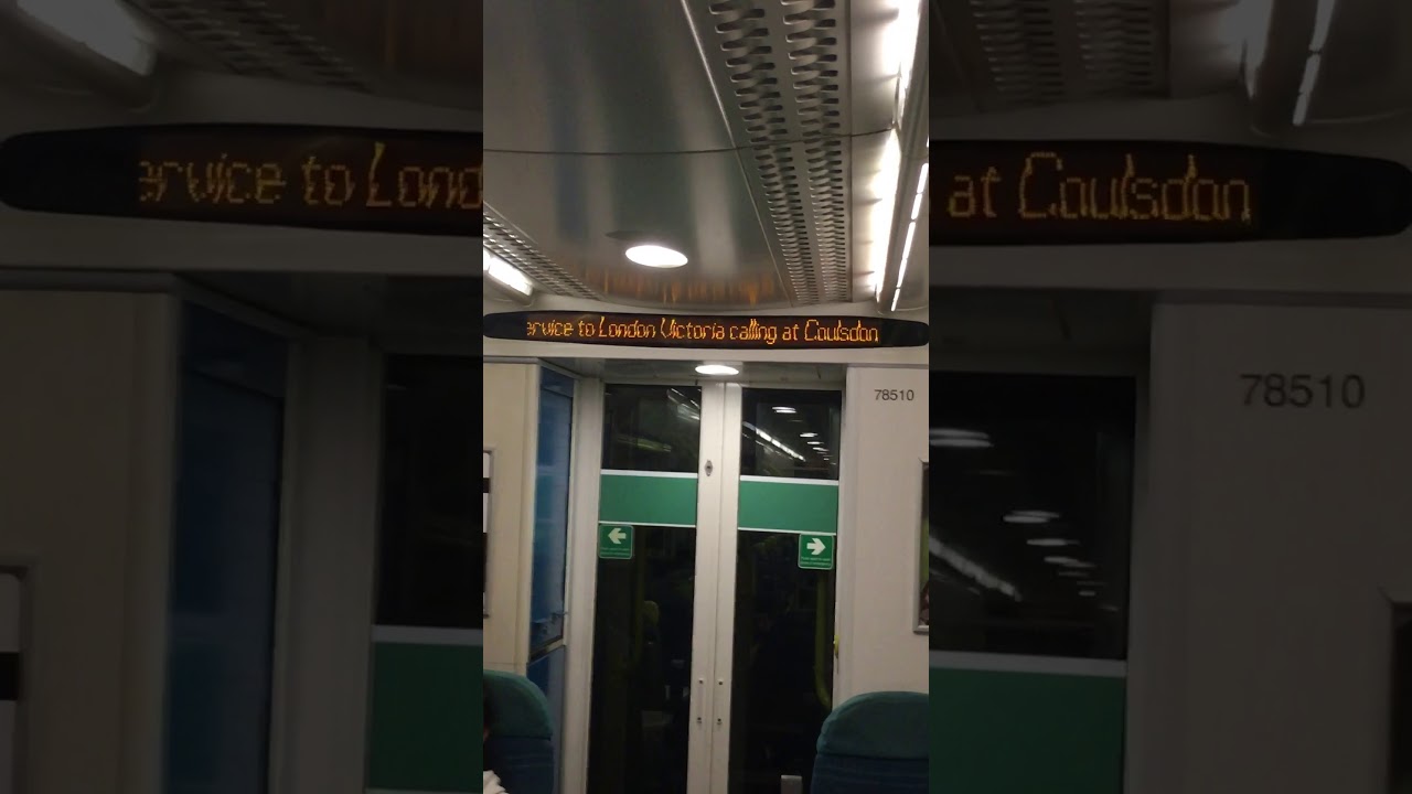 Southern Trains Class 377 Announcements - YouTube