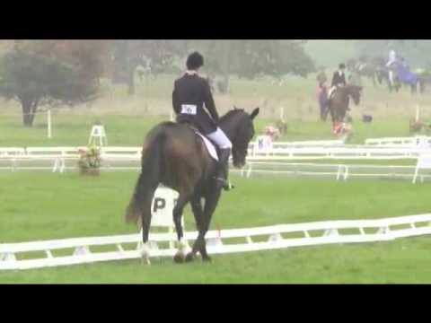 Sara Horrell young rider bursary - YouTube