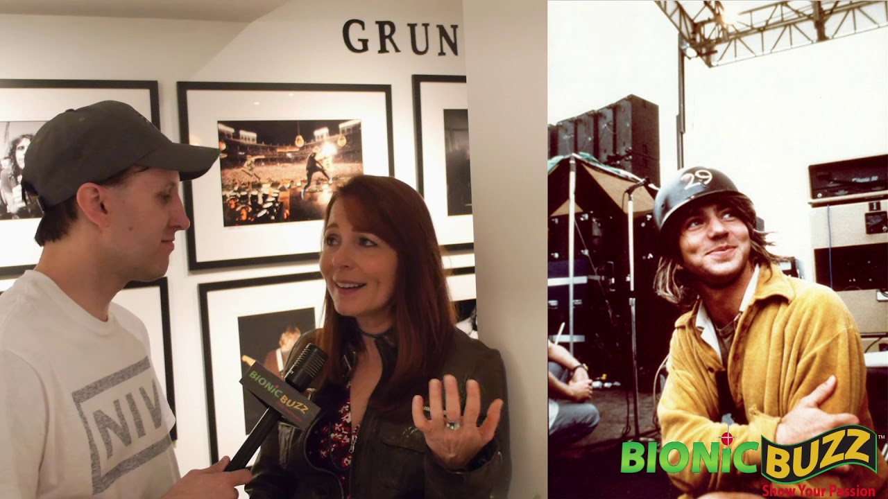 Rock n Roll Photographer Amy Rachlin Interview - YouTube